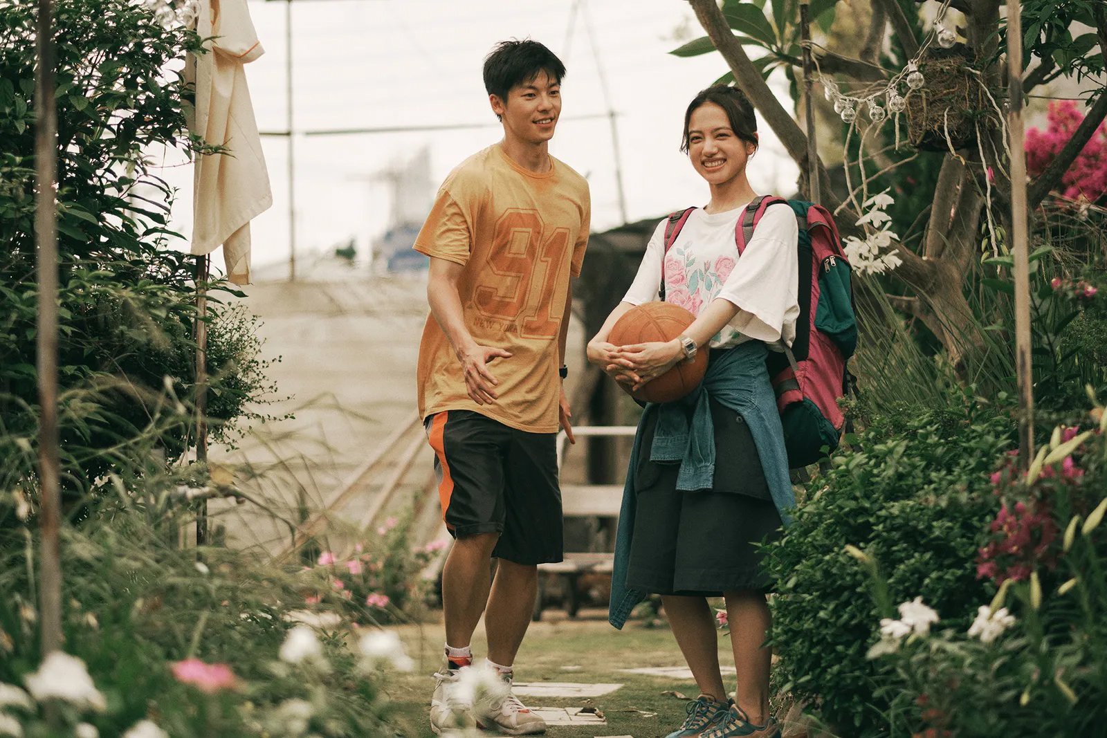 18×2 Beyond Youthful Days (Thanh Xuân 18x2) chuyến du lịch tìm lại tình yêu của anh chàng Đài ...